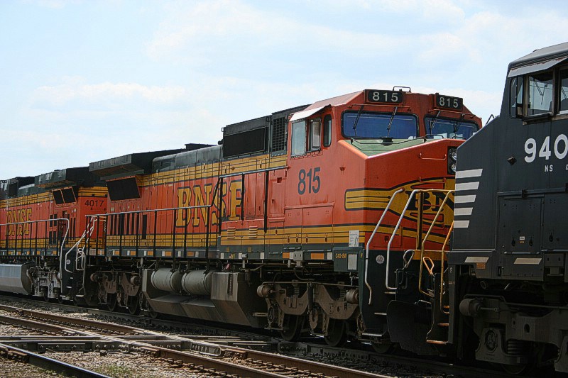 BNSF 815